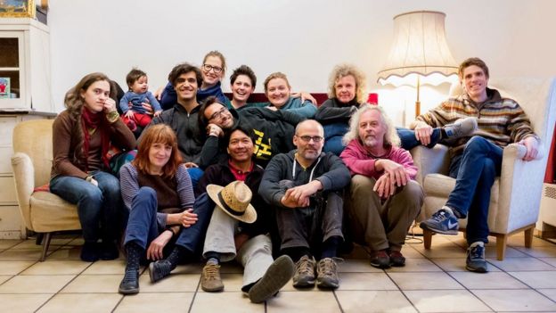 The Germans solving rising rents with people power - BBC News