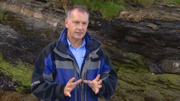 UK fracking not viable, claims Edinburgh geologist - BBC News