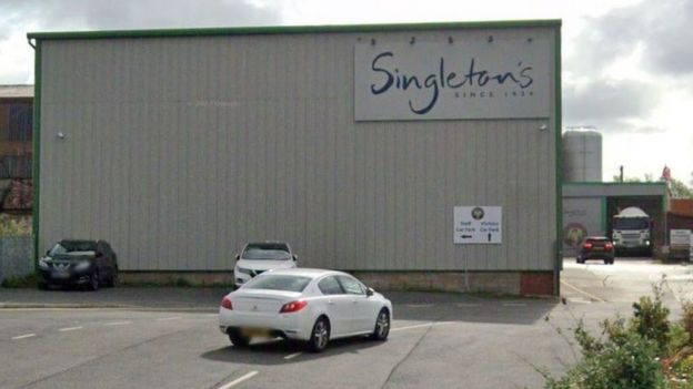 Singleton's cheesemakers enters administration - BBC News