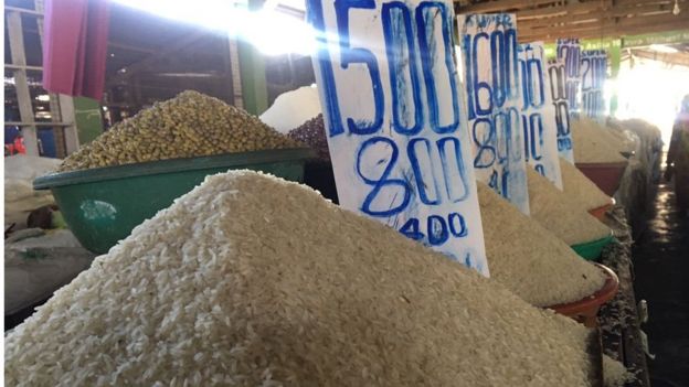 'Mtanzania anakula mchele kwa pua' -Mtaalamu wa mchele - BBC News Swahili