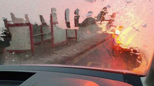 US officer cleared over Harrogate crash that injured teens - BBC News