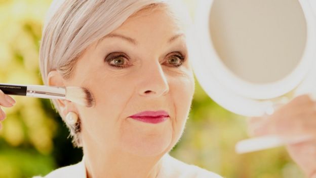 Why do women appear to bear the brunt of ageism at work? - BBC News