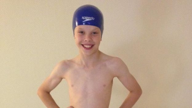 Tokyo Olympics: How Matt Richards went from garden pool to gold - BBC News