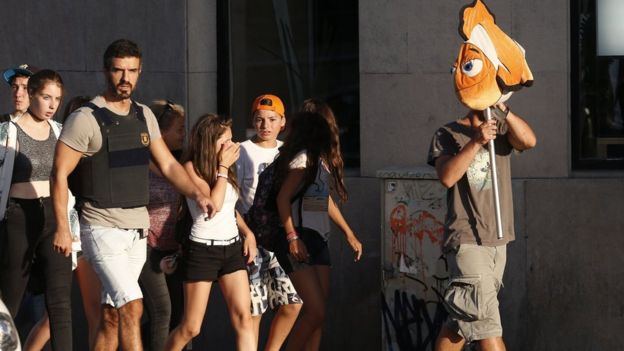 Barcelona and Cambrils attacks in pictures - BBC News