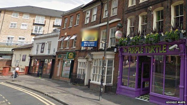 Plans for new gig venue in Reading submitted - BBC News