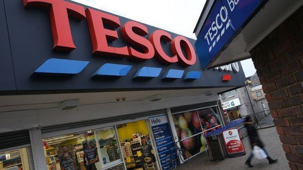 Tesco directors acquitted in fraud trial - BBC News