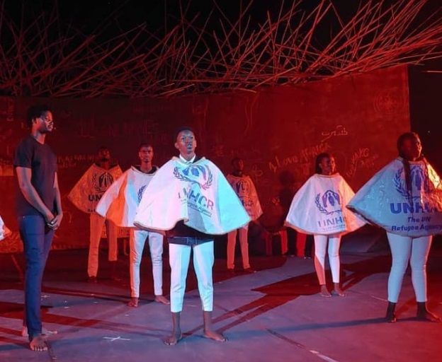 Rwanda – Rumaga Junior umusizi ushaka guhuza umuziki n’ibisigo bikaba ...