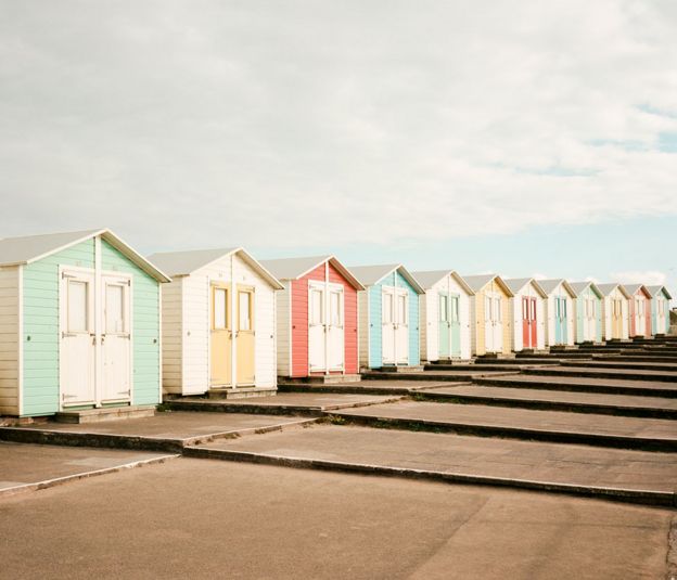 Beaches and landscapes of an English summer - BBC News