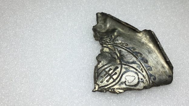 'Significant' Roman silver hoard found in Fife by teenager - BBC News