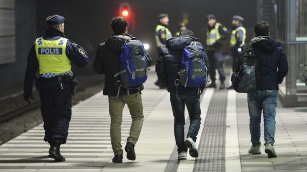 Swedish government struggling over migrant crisis - BBC News