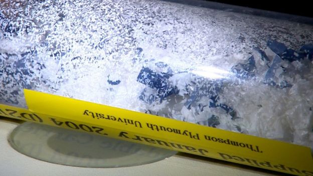 Could this 'biodegradable bag' cut plastic pollution? - BBC News