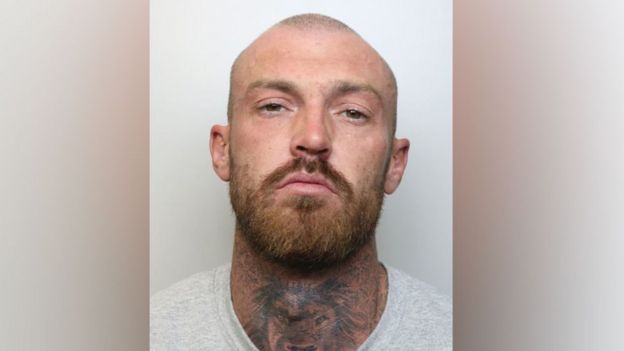 Brackley man jailed for ‘terrifying assault’ on ex-partner - BBC News