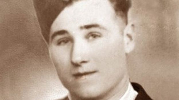 Remains of WW2 pilot buried 78 years after fatal flight - BBC News