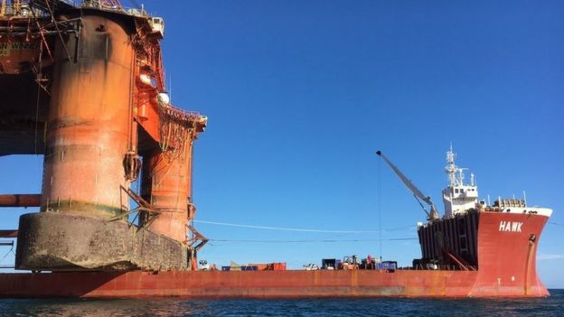 Brent Delta platform removed from legs - BBC News
