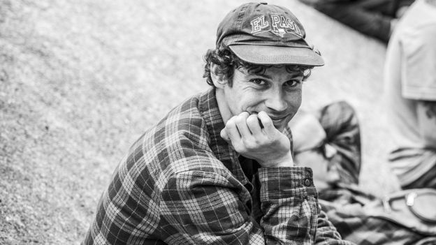 Ben Raemers: The skateboarding hero who couldn't handle fame - BBC News