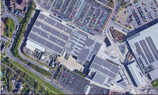 Swindon: Orbital shopping centre to install 5,000 solar panels - BBC News
