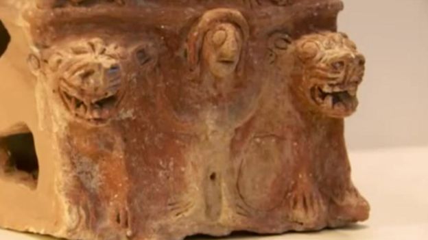 Quem é Asherah, 'esposa de Deus' que ficou fora da Bíblia - BBC News Brasil