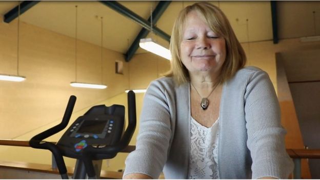 'Life is wonderful' being pain-free after 40 years - BBC News