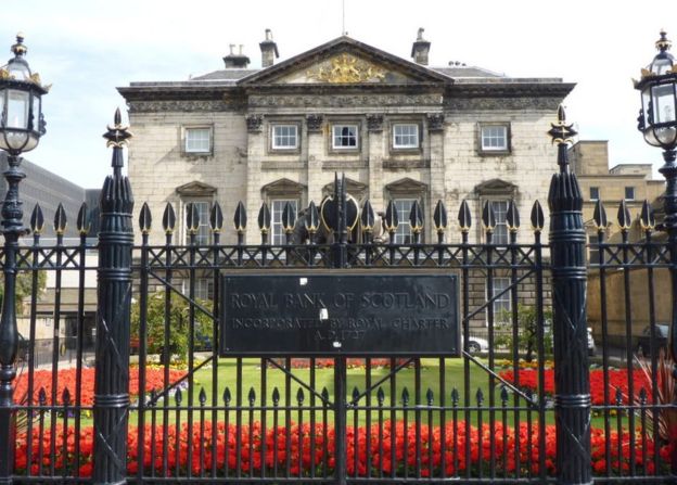 The Scottish streets and monuments built on the slave trade - BBC News