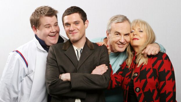 Gavin and Stacey stars 'bubbling' ahead of final episode - BBC News