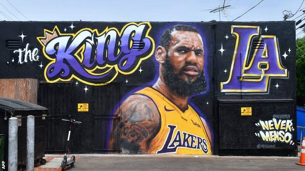 LeBron James: LA Lakers officially sign three-time NBA champion - BBC Sport