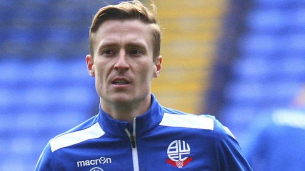 Ex-Liverpool player Stephen Darby's fight with 'brutal disease' - BBC News