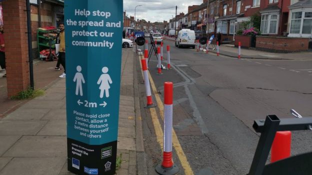 Boohoo dropped by Next, Asos and Zalando over exploitation claims - BBC ...