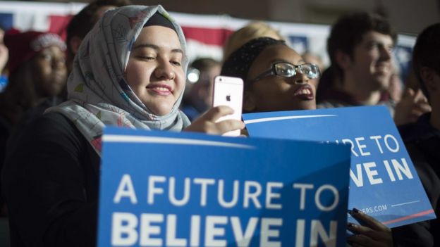 Is Bernie Sanders the American Jeremy Corbyn? - BBC News