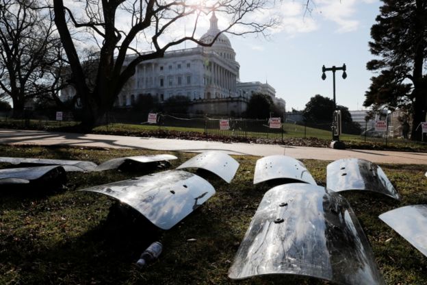 In pictures: Troops guard US Capitol, one week after riots - BBC News