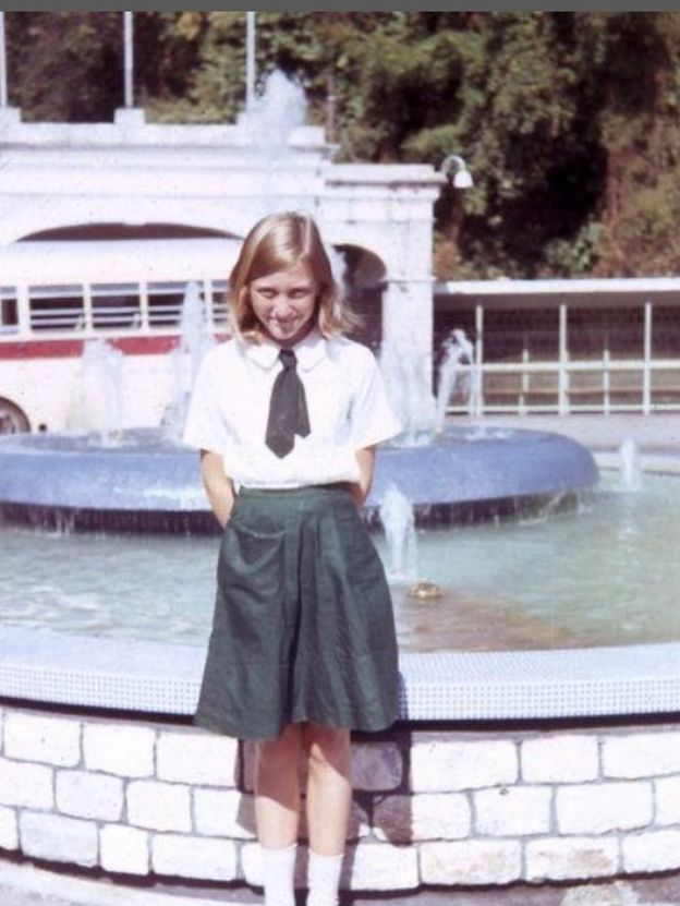 The Scottish model whose career took off at 60 - BBC News