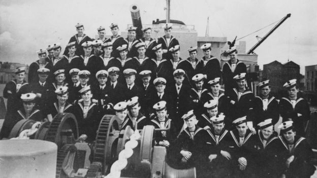 Ireland's Naval Service marks its 75th anniversary - BBC News