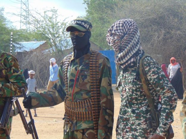 Al Shabaab iyo tuutaha Milateriga - BBC News Somali