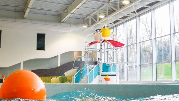 Moorways: First look at new £42m Derby leisure complex - BBC News