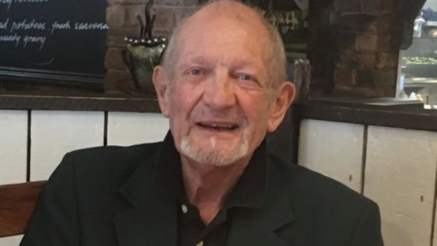 Football phone-in pioneer Tony Butler dies - BBC News