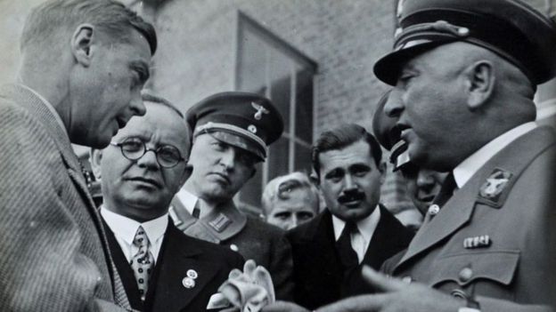 When the Duke of Windsor met Adolf Hitler - BBC News
