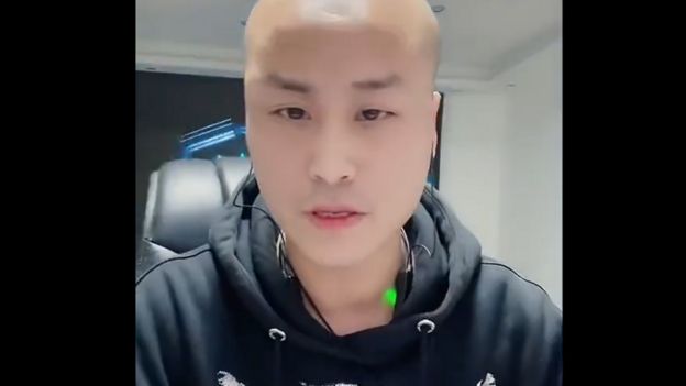 Douyin: Chinese livestreamer dies after filming drinking video - BBC News