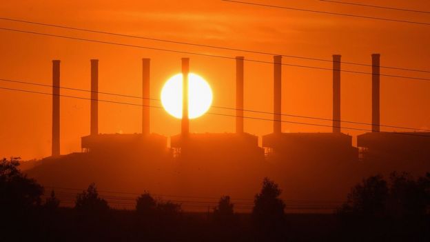 A brief history of the Earth's CO2 - BBC News