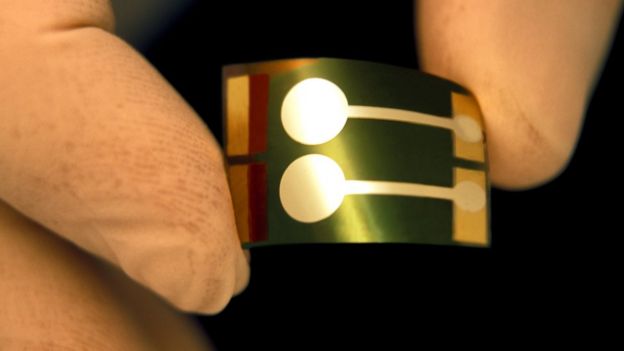 Organic solar cells set 'remarkable' energy record - BBC News