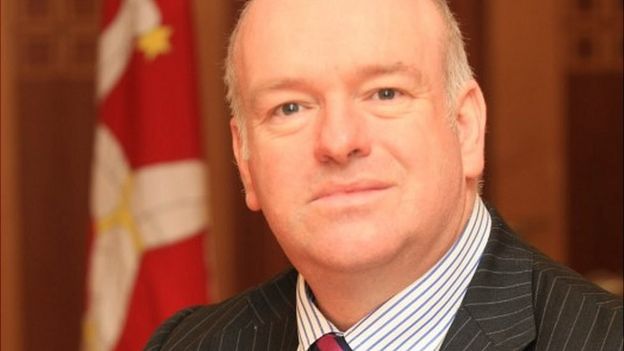 Former Isle of Man chief minister received £57k in Covid support - BBC News