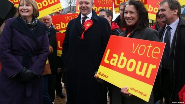 Labour leadership: MP 'unresigns' from Corbyn team - BBC News