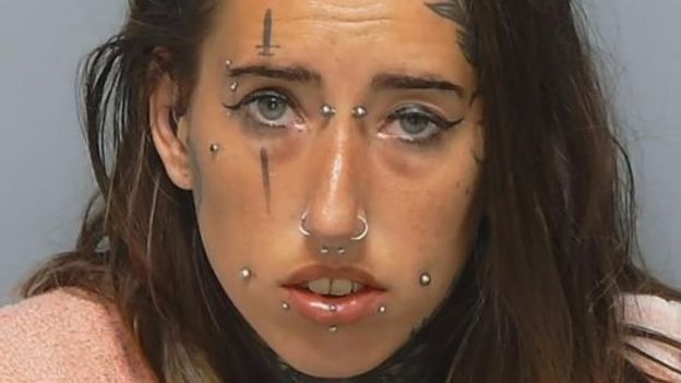 Serial killer fan Shaye Groves jailed for murdering boyfriend - BBC News