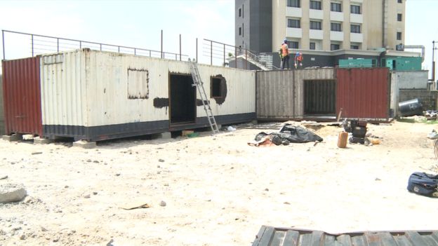 Lagos living: Solving Nigeria's megacity housing crisis - BBC News