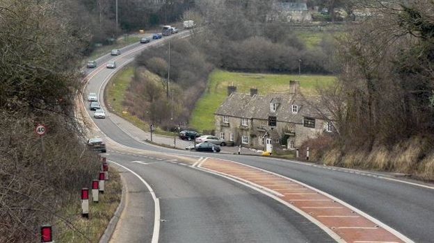 Loop road plan to bypass A417 'missing link' blackspot - BBC News
