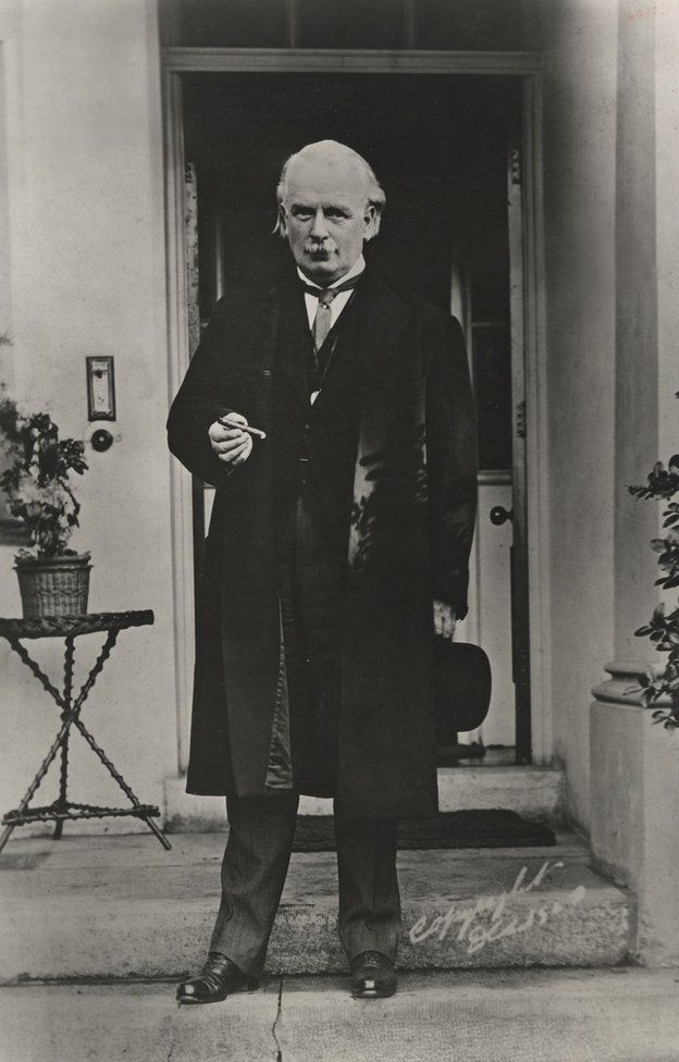 Lloyd George: 'Tad y Gymru fodern?' - BBC Cymru Fyw