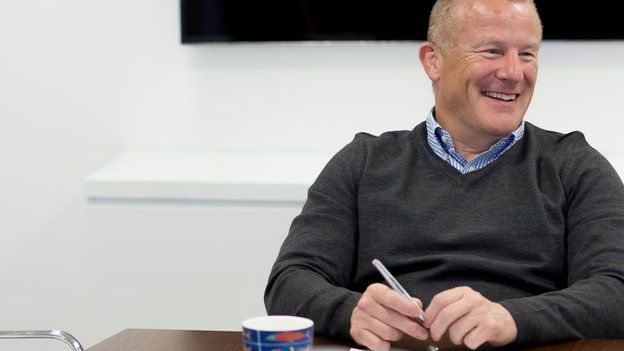 Neil Woodford: The man who can't stop making money - BBC News
