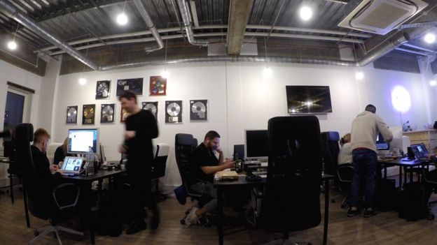 CEO Secrets: 'Taking risks is how we found our edge' - BBC News