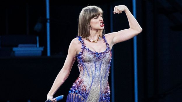 Taylor Swift: What Asian fans did for her concert tickets - BBC News