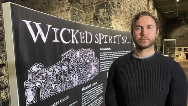 Connecticut 'witches' exonerated by Senate lawmakers - BBC News