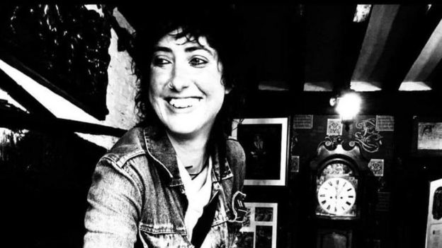 'Beautifully human' Julia Rawson 'deserved so much more' - BBC News