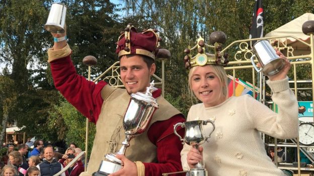 World Conker Championship crowns new king - BBC News